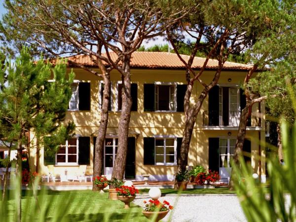 Hotel Villa Fiorisella - Massa