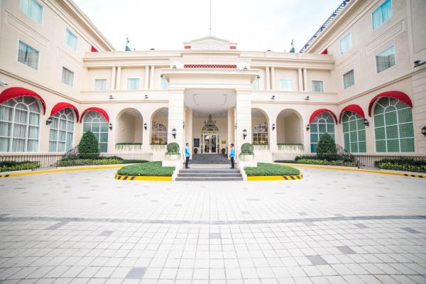 Rizal Park Hotel - Manila