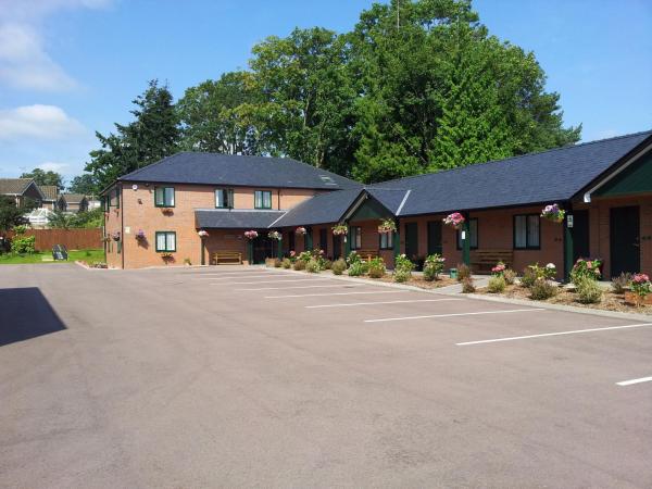 Deangate Motel - Cotswolds