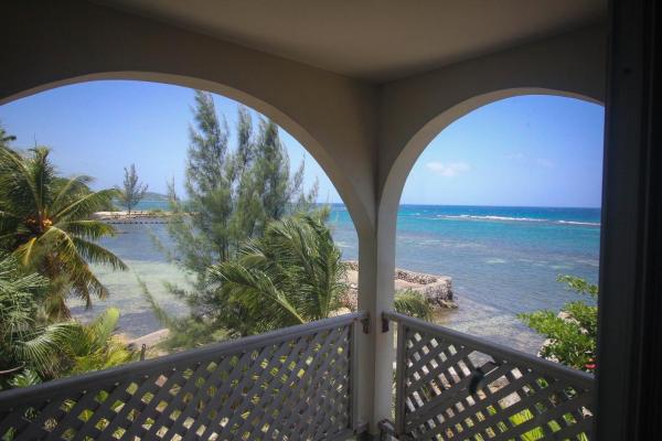Sahara Hostel - Jamaica