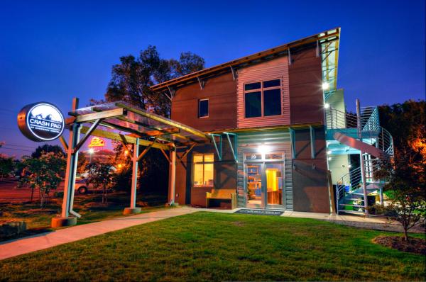 The Crash Pad: An Uncommon Hostel - Chattanooga, TN