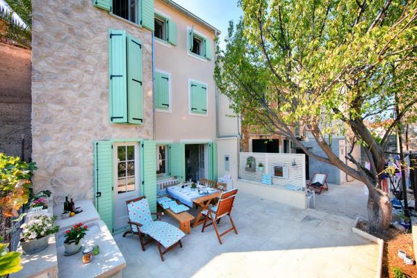 Villa Lemon & Mint - Comisa