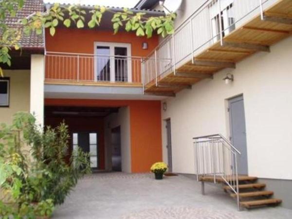 Ferienhof Weingut Lunzer - Neusiedl am See