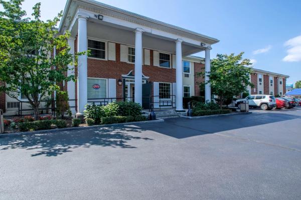 Charles River Inn - Quincy, MA