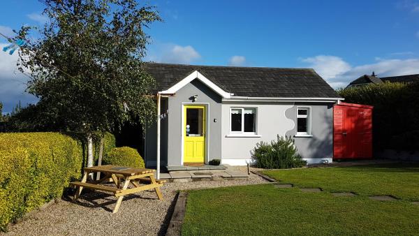 Hilltop Seaview Apartment - Wicklow