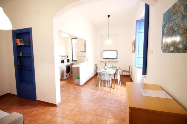 Colosseum Super Family Apartment - San Lorenzo