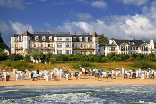 Seetelhotel Ahlbecker Hof Das Elegante Traditionshotel & Ruhiger Rückzugsort An Der Ostsee - Heringsdorf