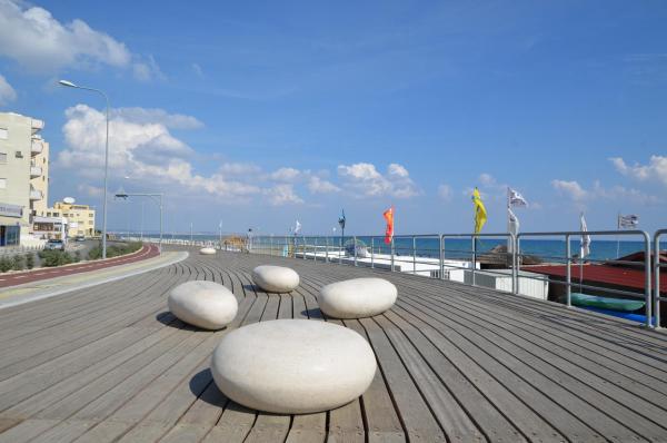Mackenzie Blu Beach Studio - Larnaca