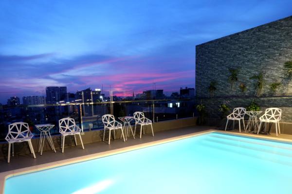 Prague Hotel - Ciudad Ho Chi Minh