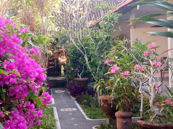 Krisda Ubud Guest House - Ubud