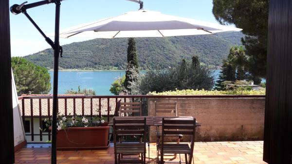 Sarnico Terrazza Sul Lago Di Iseo - Sarnico