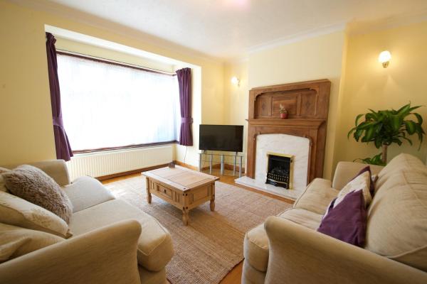 London 3 Bedroom House - Saint Albans