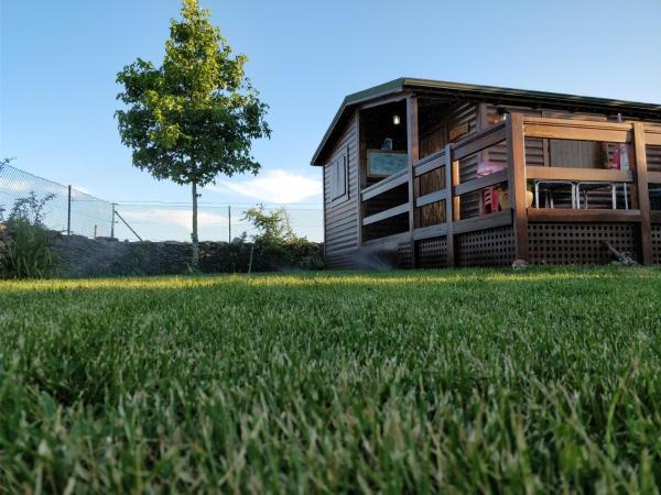 Cabañas De Madera, Con Jardín.
En Finca Aislada... - Spain