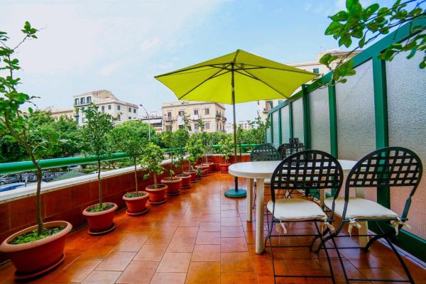 Amazing Politeama House - Palermo