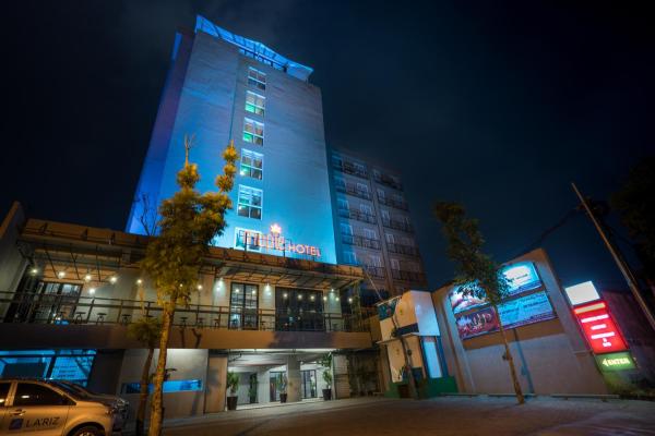 Maple Hotel Grogol - West Jakarta