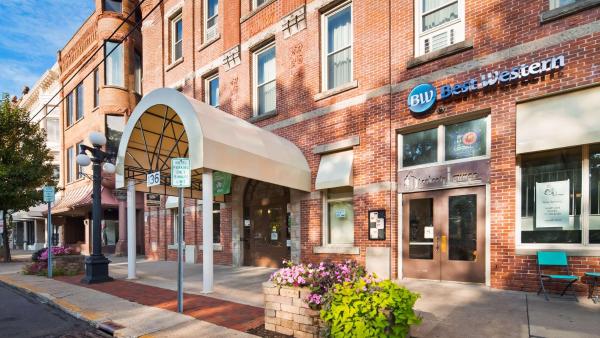 Best Western Park Hotel - Lake Milton, OH