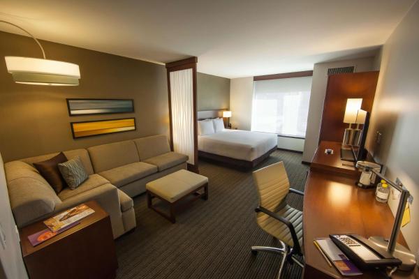 Hyatt Place Tijuana - San Diego County, CA