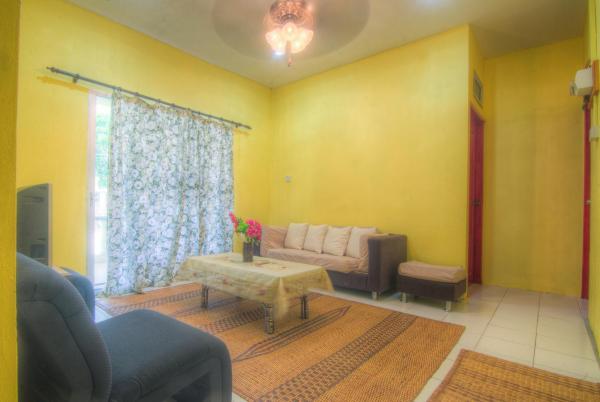 Budget Umi Homestay Kuching - Kuching