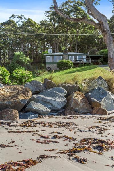 Summertime Cottage - Bruny Island