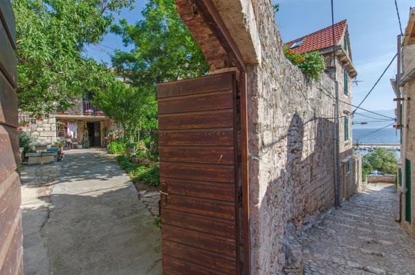 Apartments Jerka - Sutivan