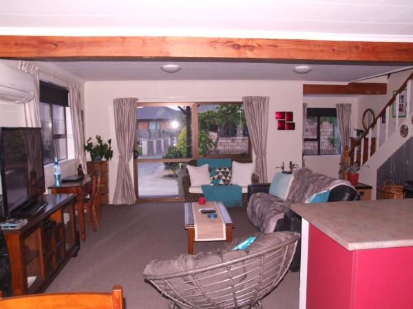Annie's Bnb At 7c - Renwick