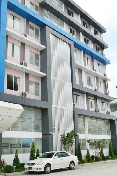 Hotel Broadway Yangon - Yangon