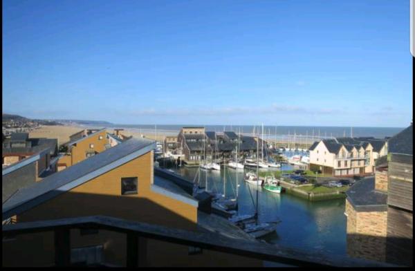 Le Nid Sur La Mer - Trouville-sur-Mer