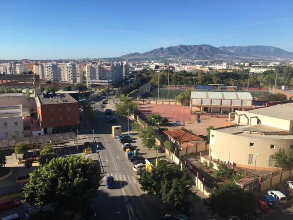 Apartamento Cerca Aeropuerto, Feria, Metro ,Bus - Torremolinos