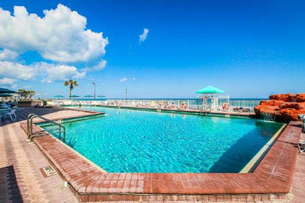 Harbour Beach Resort Studios! - Daytona Beach, FL