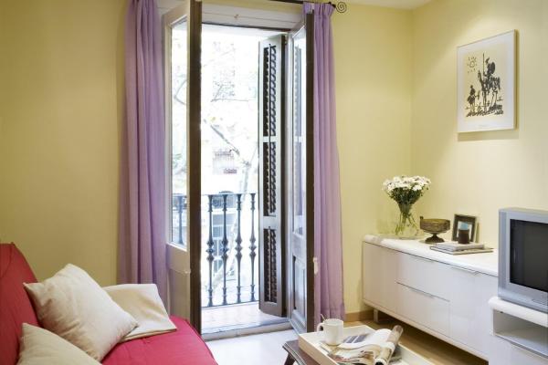 Aparteasy - Sant Antoni Market - Barcelona