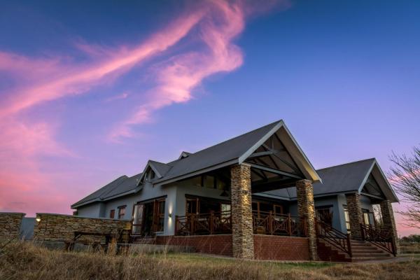 368 On Vaal | Riverside Retreat - Vredefort