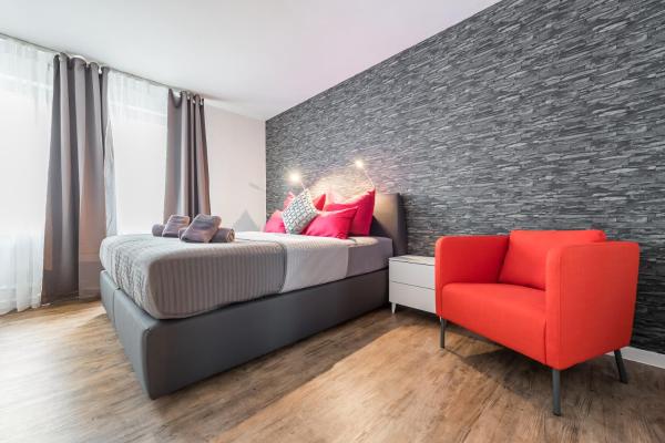 Wohnen Auf Zeit - Innenstadt-appartements - Schlossberg