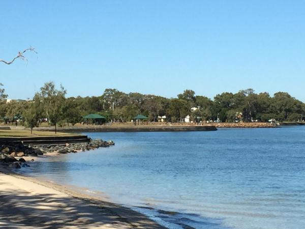 Bribie Waterways Motel - Sandstone Point