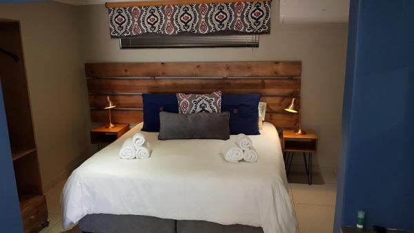 Touching Senses Garden Cottages - Bloemfontein