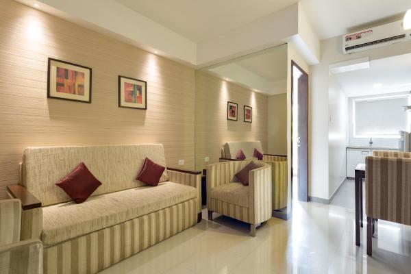D Homz Suites - Kochi
