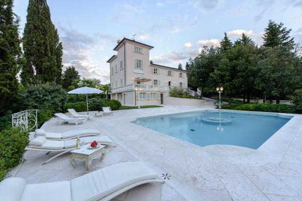 Villa Rinaldi - Florence