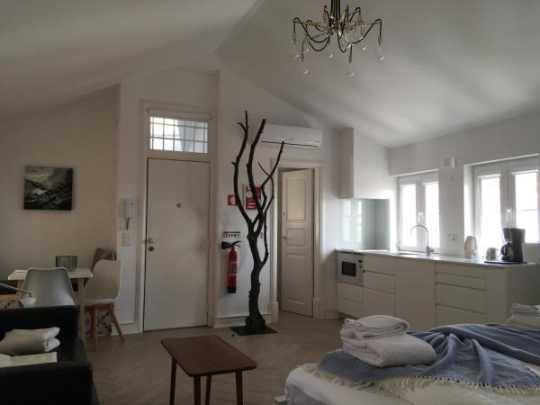 Almamater Lisbon Apartments - Alfama