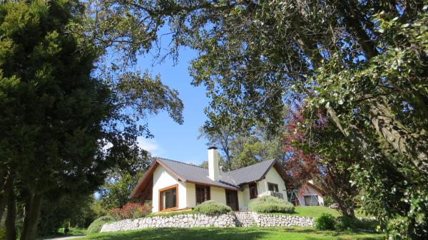 Cabañas & Aparts Lancuyen, Villa De Montaña - Villa La Angostura