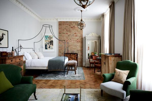 Artist Residence London - London