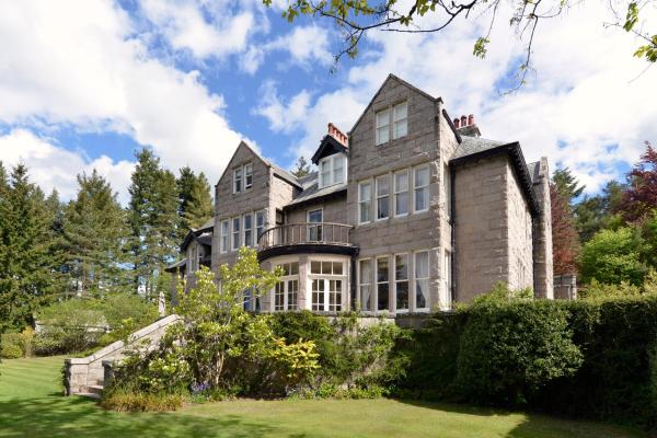 Lys-na-greyne Country House - Moray