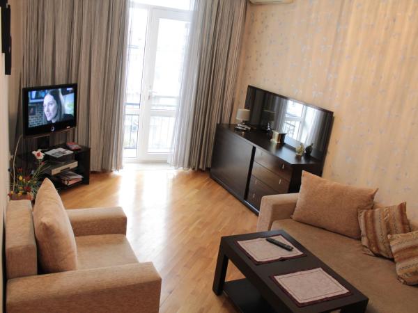 My Sweet Home On Gadzhibekova 105-119 - Baku