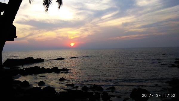 Om Ganesh Guest House Cliffside - Goa