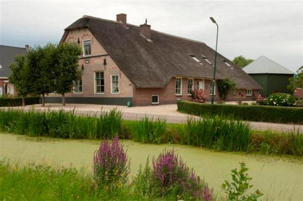 2 Bedroom Apartment - Bodegraven