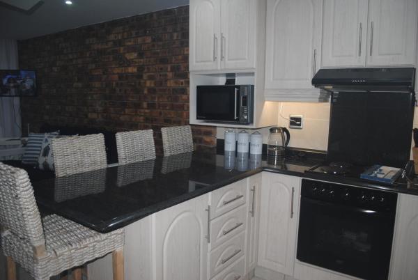 11 Coral Sands - Scottburgh