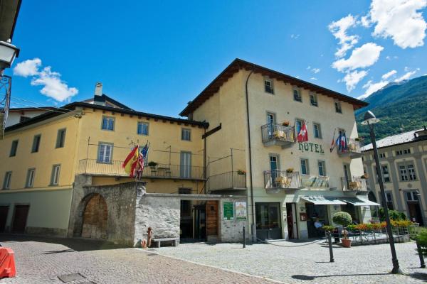 Hotel Garni Le Corti - Tirano