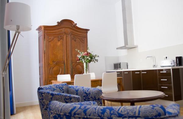 Life Apartments Alberto Lista - San Juan de Aznalfarache