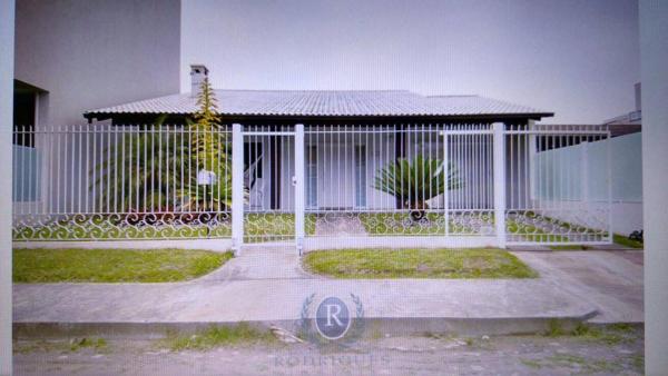 Casa Com Piscina Praia Dos Molhes - Torres, Brazil