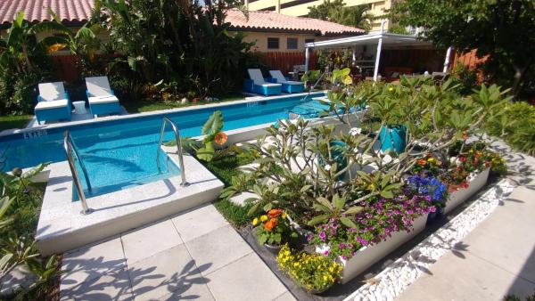 Downtown Hollywood Boutique Hotel - Sunrise, FL