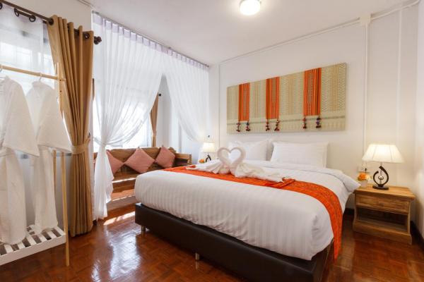 Baan Singharaj - Chiang Mai