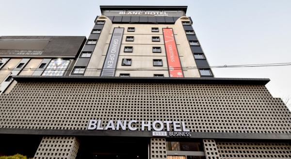 Blanc Business Hotel - Busan